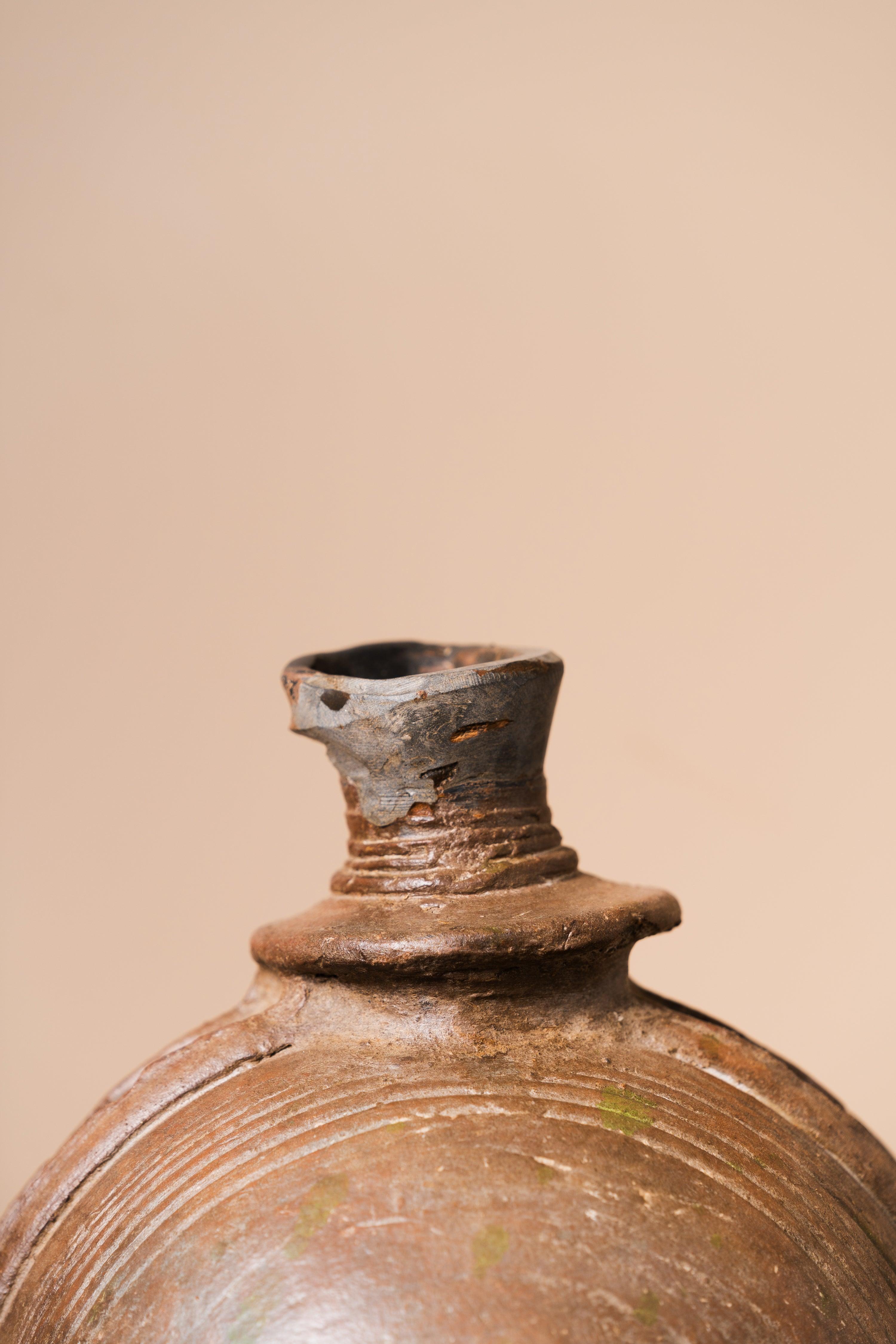 Antique Clay Pot with Iron Stand