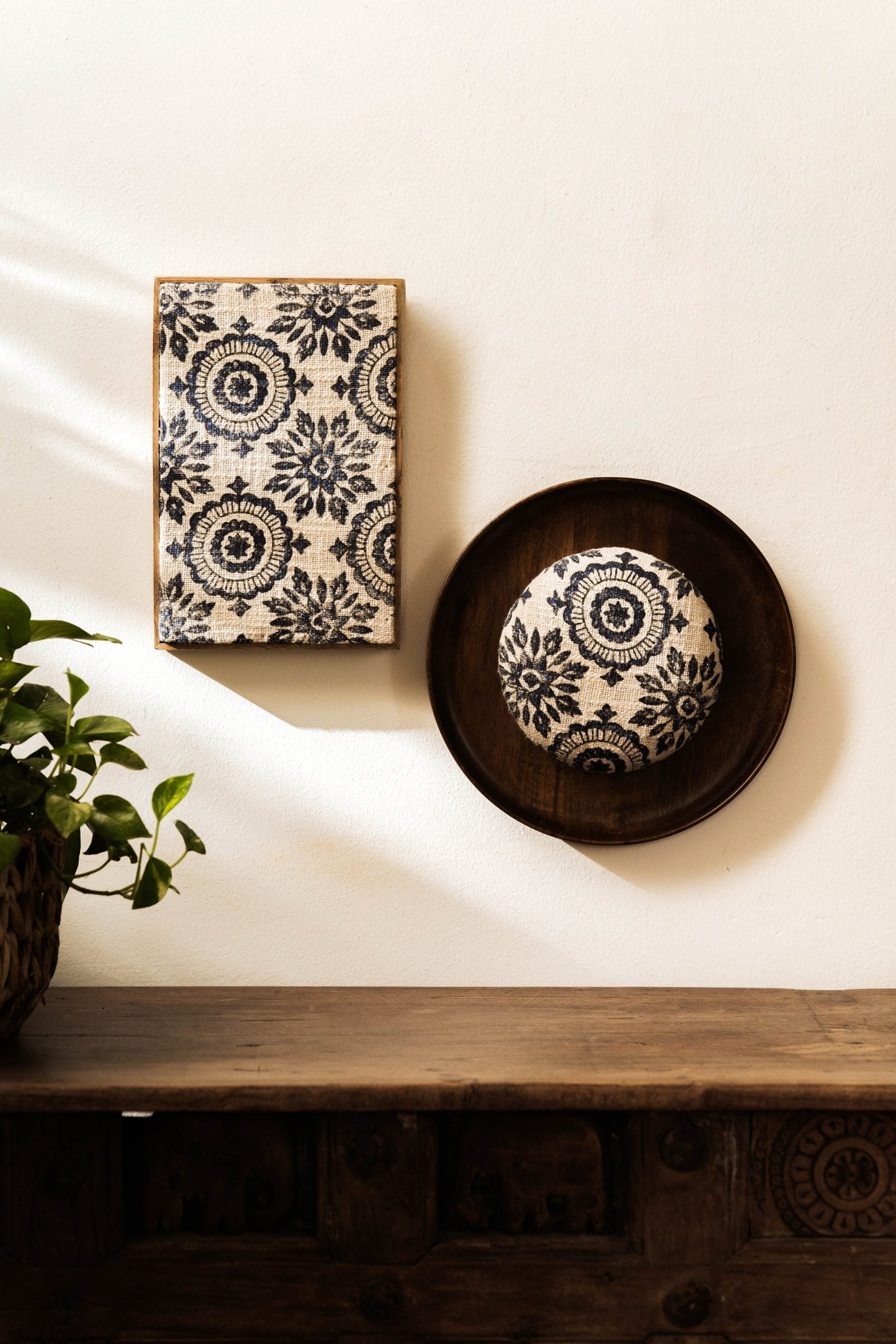 Rustic Bloom Wood and Fabric Wall decor - Set of 2