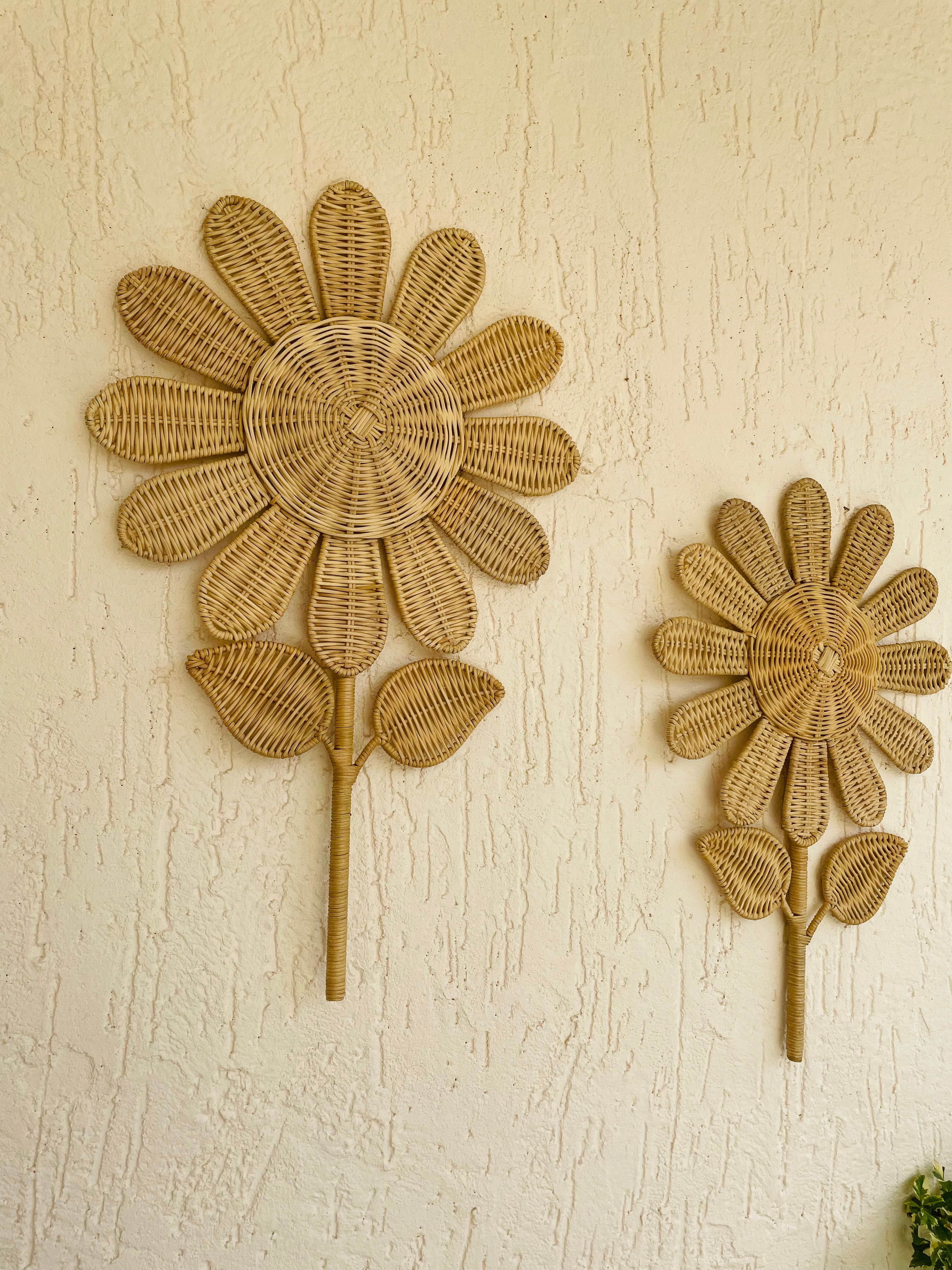 Daisy Flower Cane Wall Decor